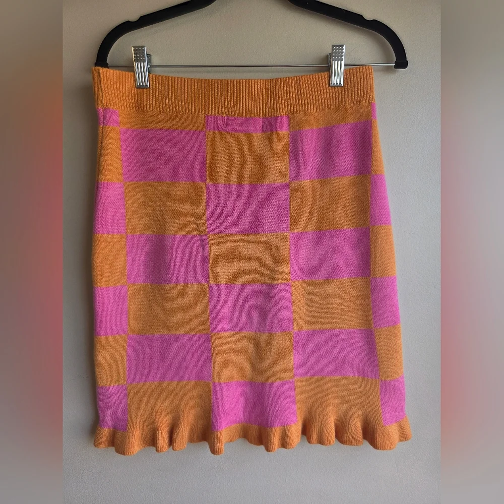sunland 17 | Skirts | Sunland 7 Pink Orange Checkerboard Knit Mini ...